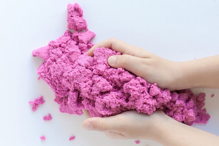 5 Fun Kinetic Sand Activities for Kids | IBIZA Sand